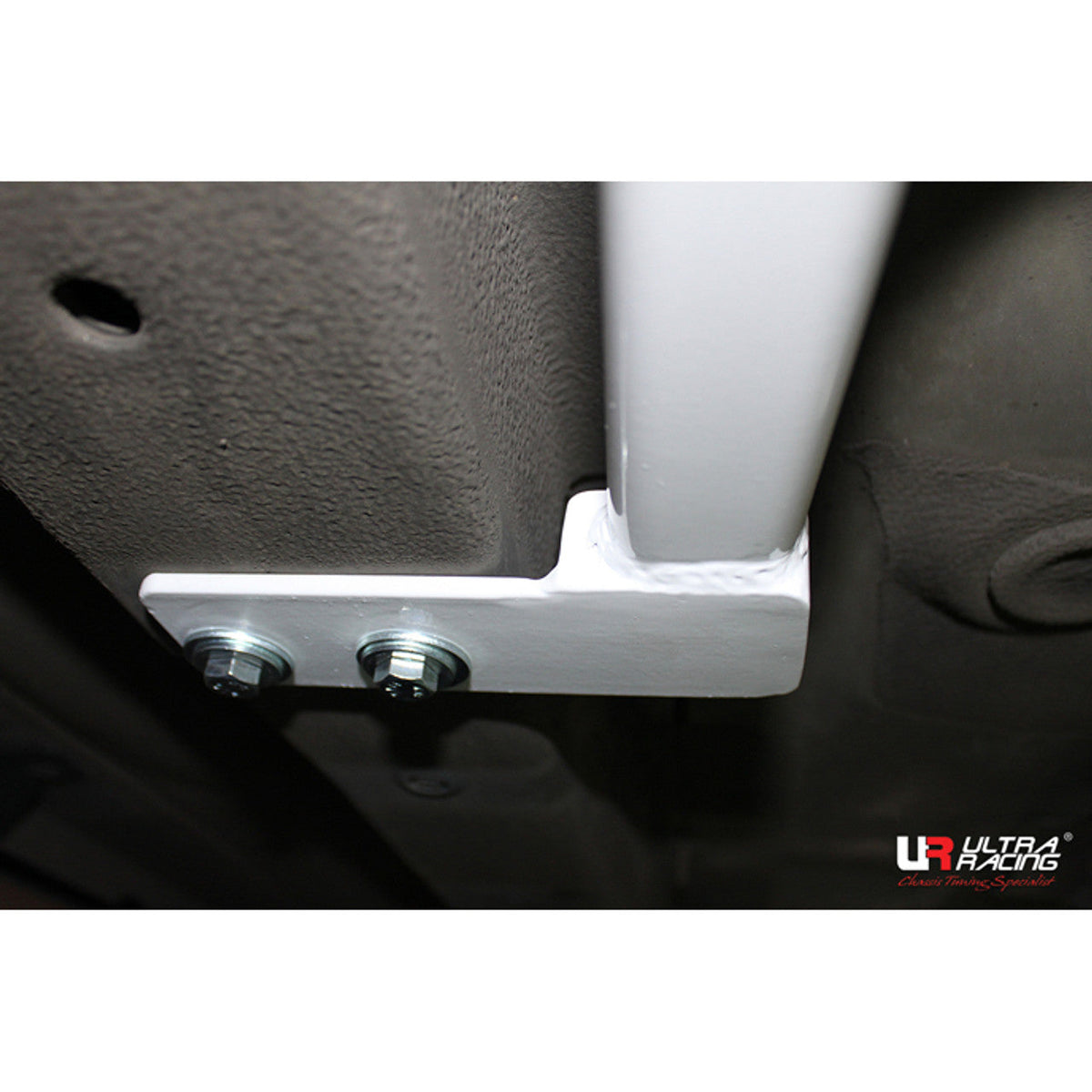 Ultra Racing - 4pt Front Lower Brace - Acura TL (UA6) 2004-2008 - UR-L